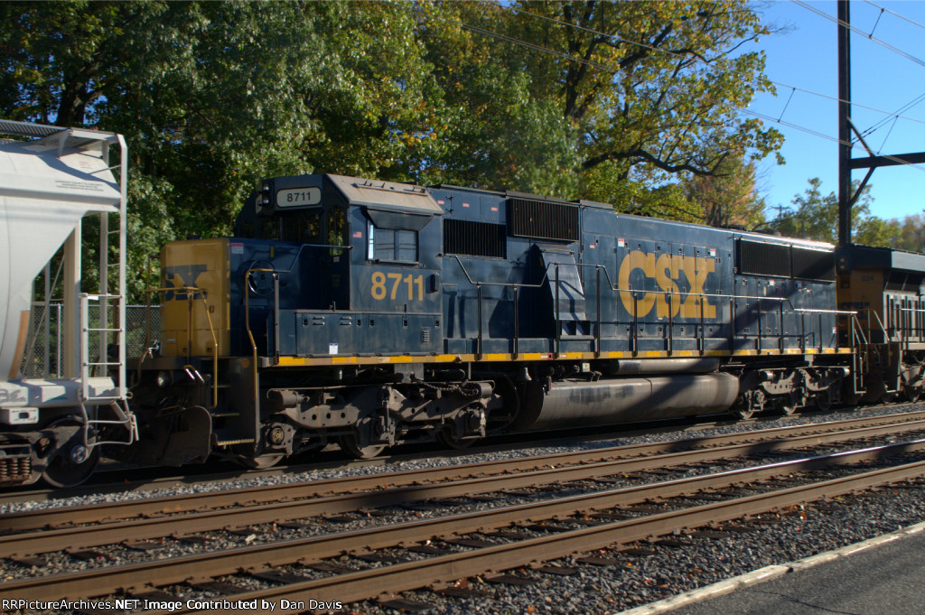 CSX 8711 Q439-19